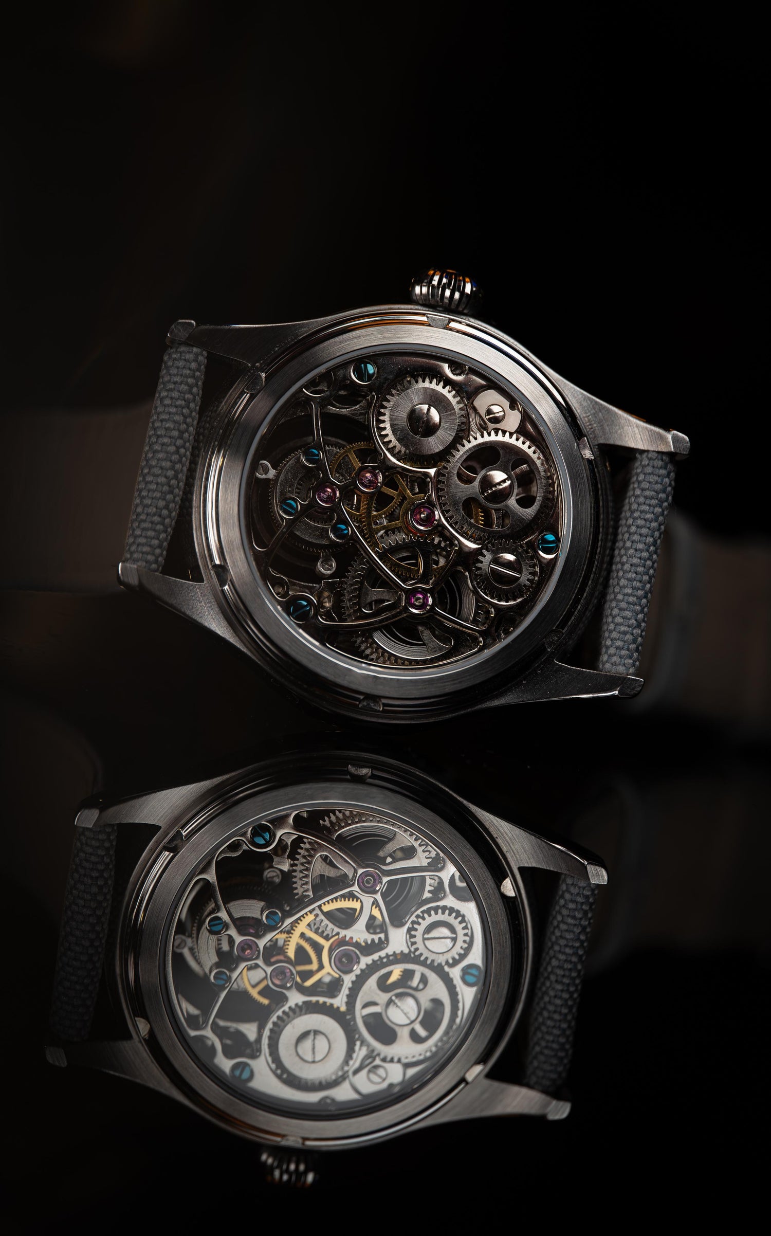 Discover How Mechanical Watches Work | INERCY Blog